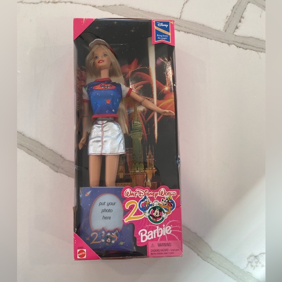 Mattel | Toys | Barbie 200 Walt Disney World Barbie By Mattel Nwt ...